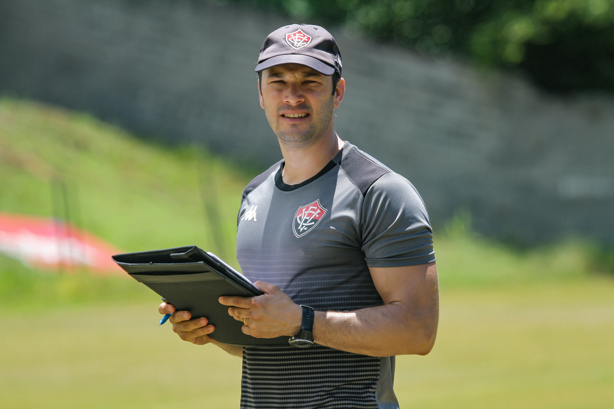 Pivetti quer reabilitação diante do Operário: 'precisamos recuperar os ...