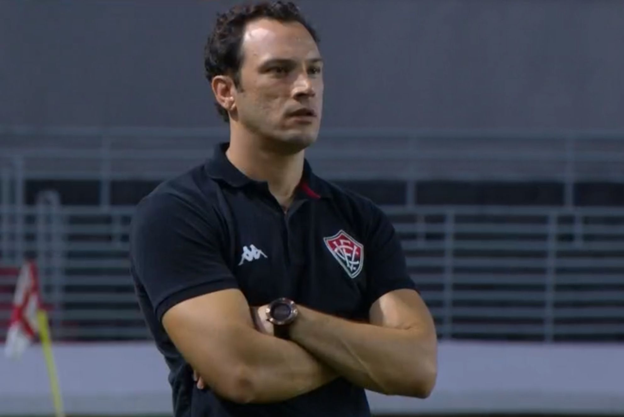 Pivetti queria ver Vitória "mais agressivo" diante do CSA – Arena Rubro ...