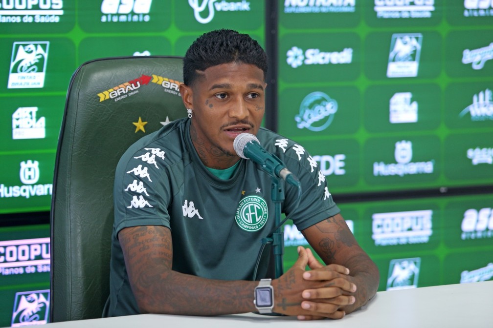 Emprestado, Rodrigo Andrade não enfrenta o Vitória