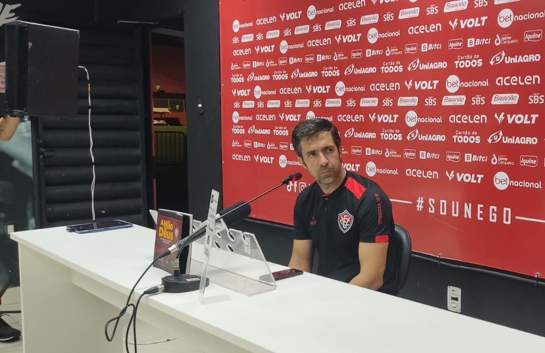 "Fizemos um ótimo primeiro tempo", avalia Burse