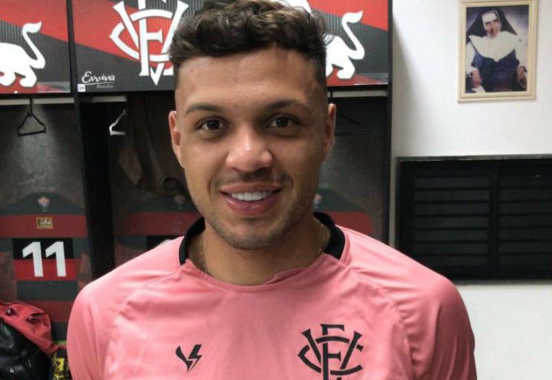 Fim da novela! Daniel Jr é novo reforço do Vitória