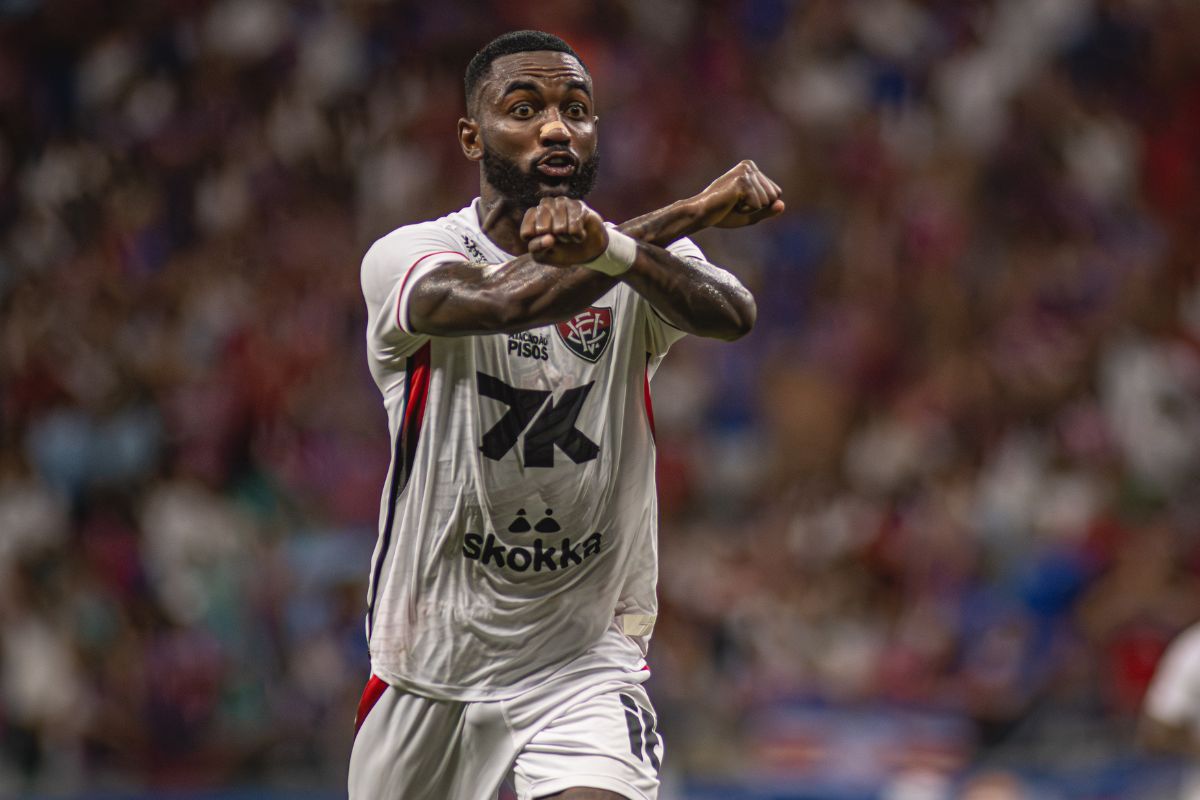 Autor de golaço no Ba-Vi, Ramon comemora empate fora de casa - Arena ...